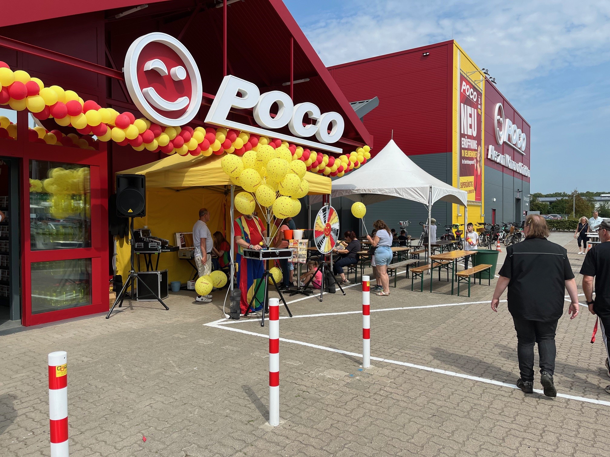 POCO-Markt Delmenhorst eröffnet – fast 6.000 Besucher feierten mit ...